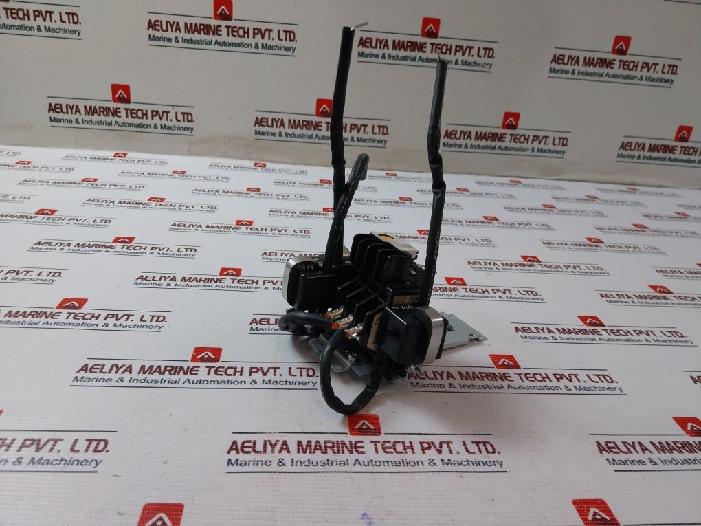 Fuji Electric Tr-5-1Nl/3 Contactor Magnetic Switch 690V 6Kv – Aeliya Marine