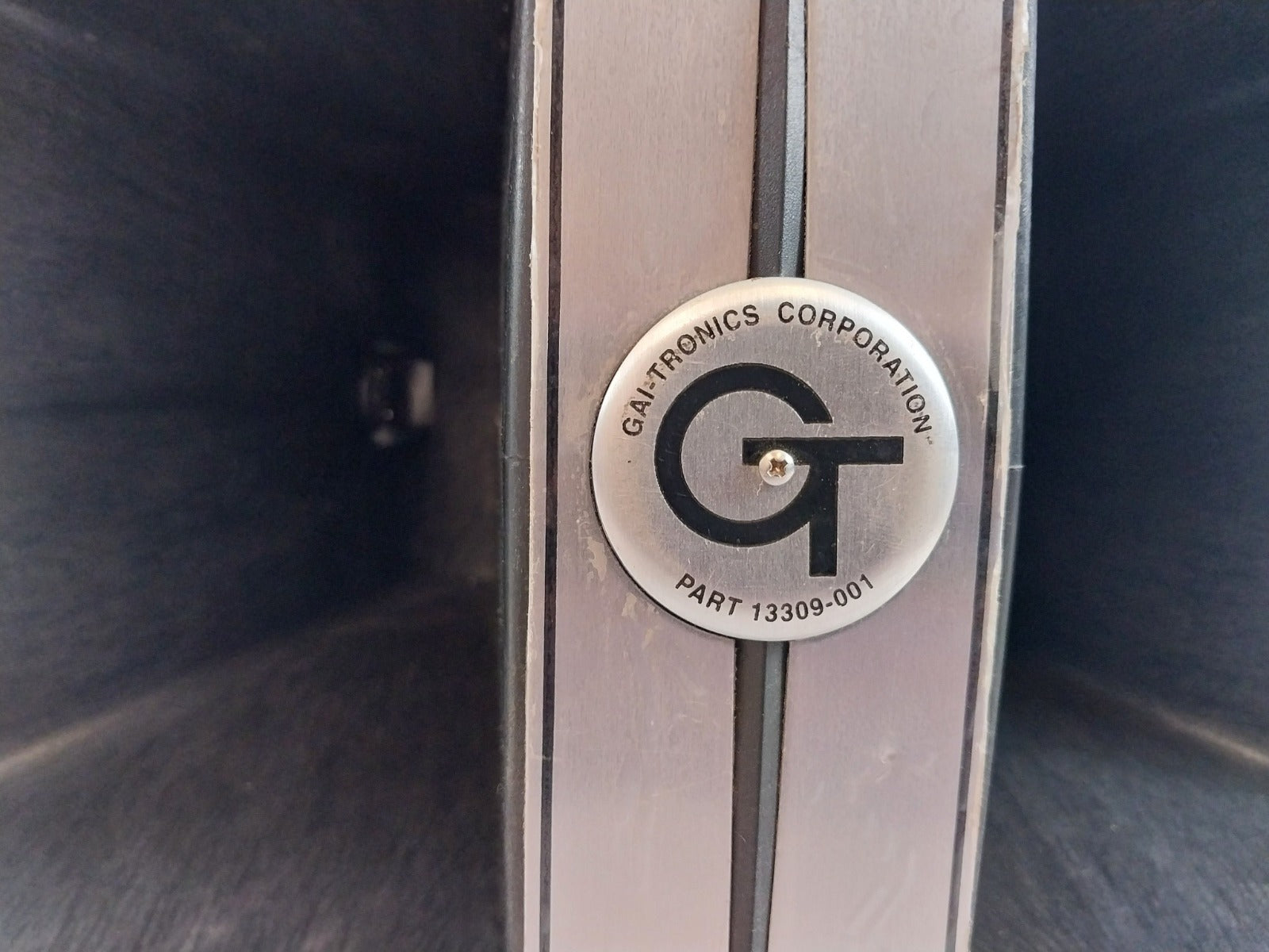 Gai-tronics 13309-001 Angle Horn: 30W RMS, Durable Design – Aeliya Marine