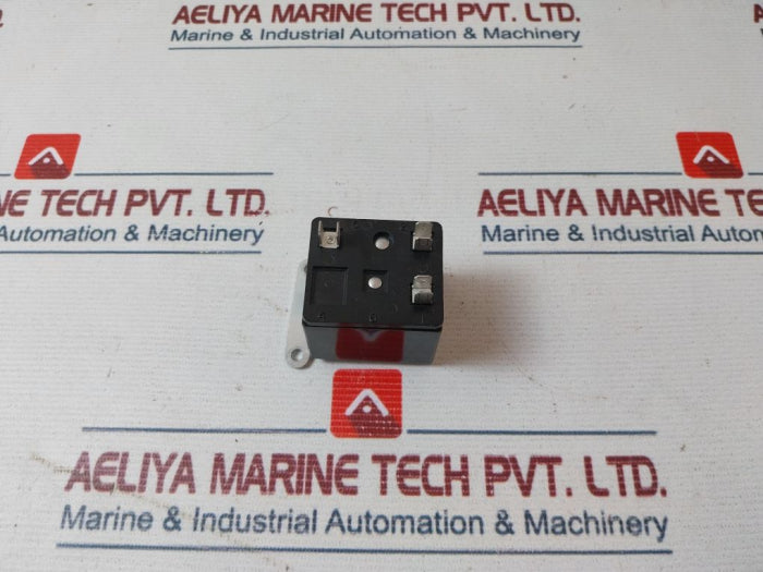 General Electric 3Arr3Y4A6 Universal Potential Motor Starting Relay ...