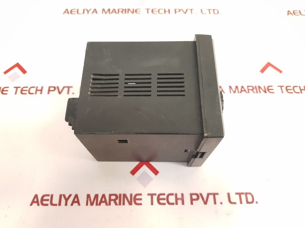 Han Young Hy-2000 Temperature Controller – Aeliya Marine