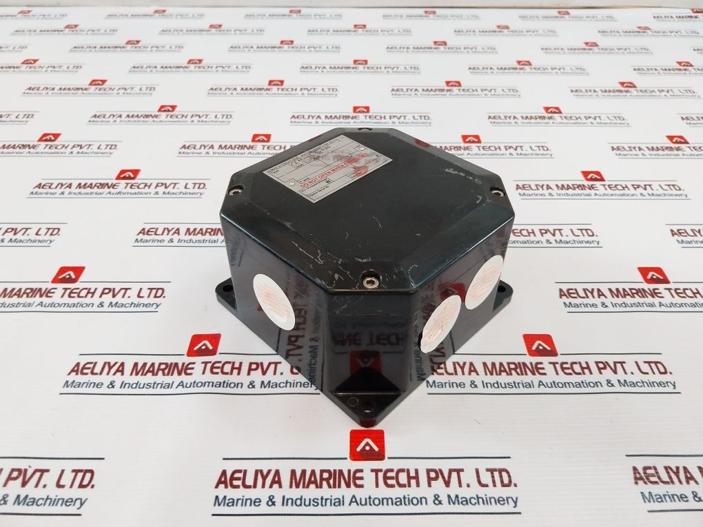 Hawke Pl615 Junction Box 550V 21A 6.4W – Aeliya Marine
