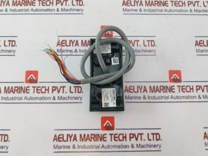 Hid 900Ntnnek00000 Iclass Se R10 Mini Mullion Reader Set New – Aeliya ...