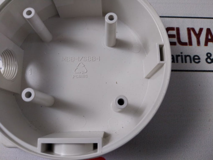 Hochiki Mbb-1 Mounting Back Box – Aeliya Marine