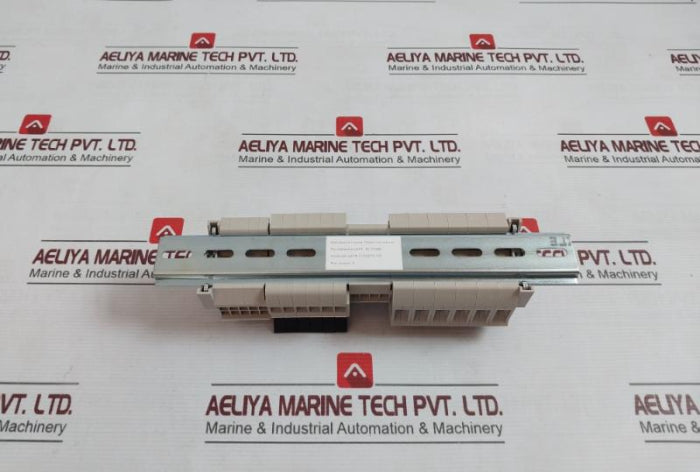 Honeywell 51202674-106 Din Rail Terminal Block Rev D Max 16A 24V ...
