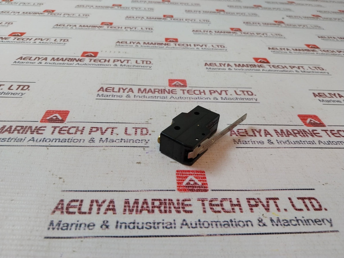 Honeywell Szm-z15-g10 Microswitch 15A 250Vac – Aeliya Marine