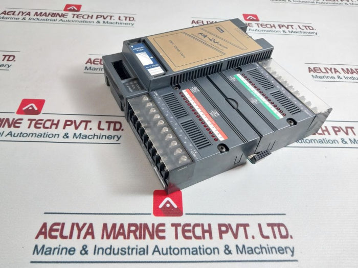 Idec Fa-2 Junior Programmable Controller 16-transistor Output Unit ...