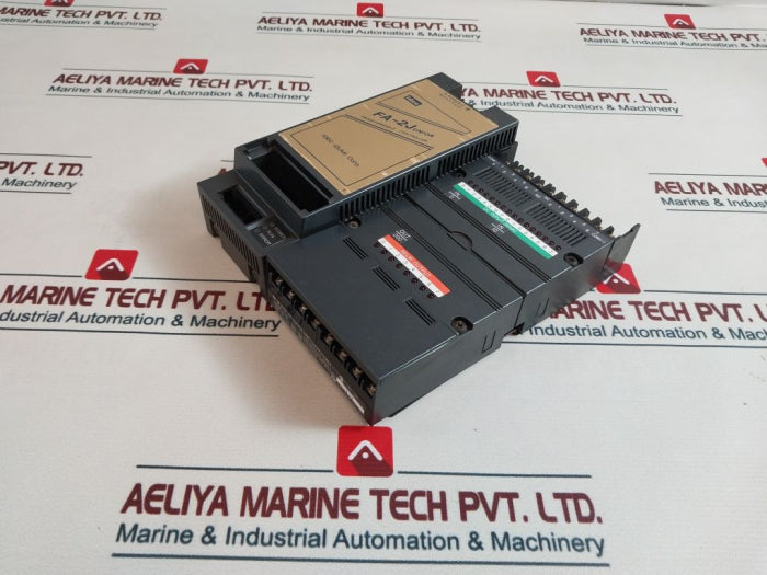 Idec Izumi Fa-2 Junior Pfj-t081U Programmable Controller With Modules ...