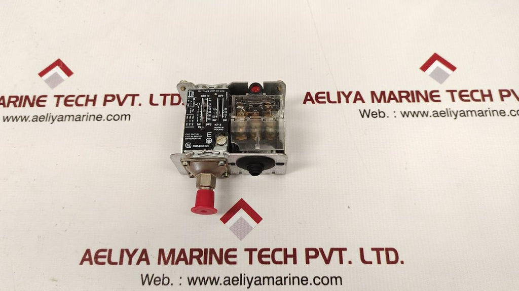 Danfoss 060-112066 low pressure control switch kp2 – Aeliya Marine