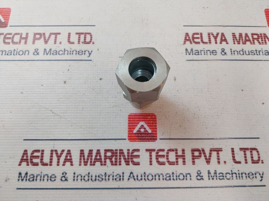 Impa 73-31-16 Steel Compression Connector 20Mm X 1/2 – Aeliya Marine