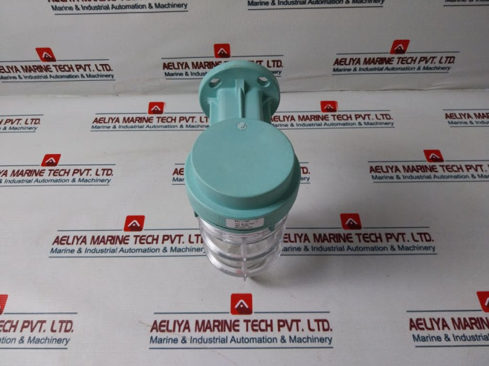 Impa 792068 Lamp Holder Marine Watertight Wall Light Wb-2M Fe26 ...
