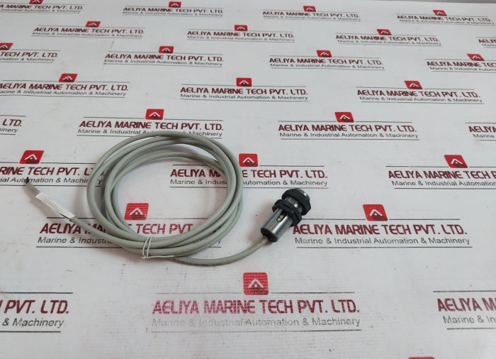 Infrared Light Soeg-rsp-m18-ps-k-21 Retro Reflective Sensor With Cable ...