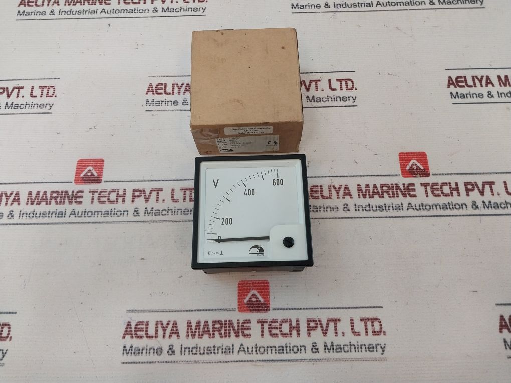 Iskra Fq0207 Analog Voltmeter – Aeliya Marine