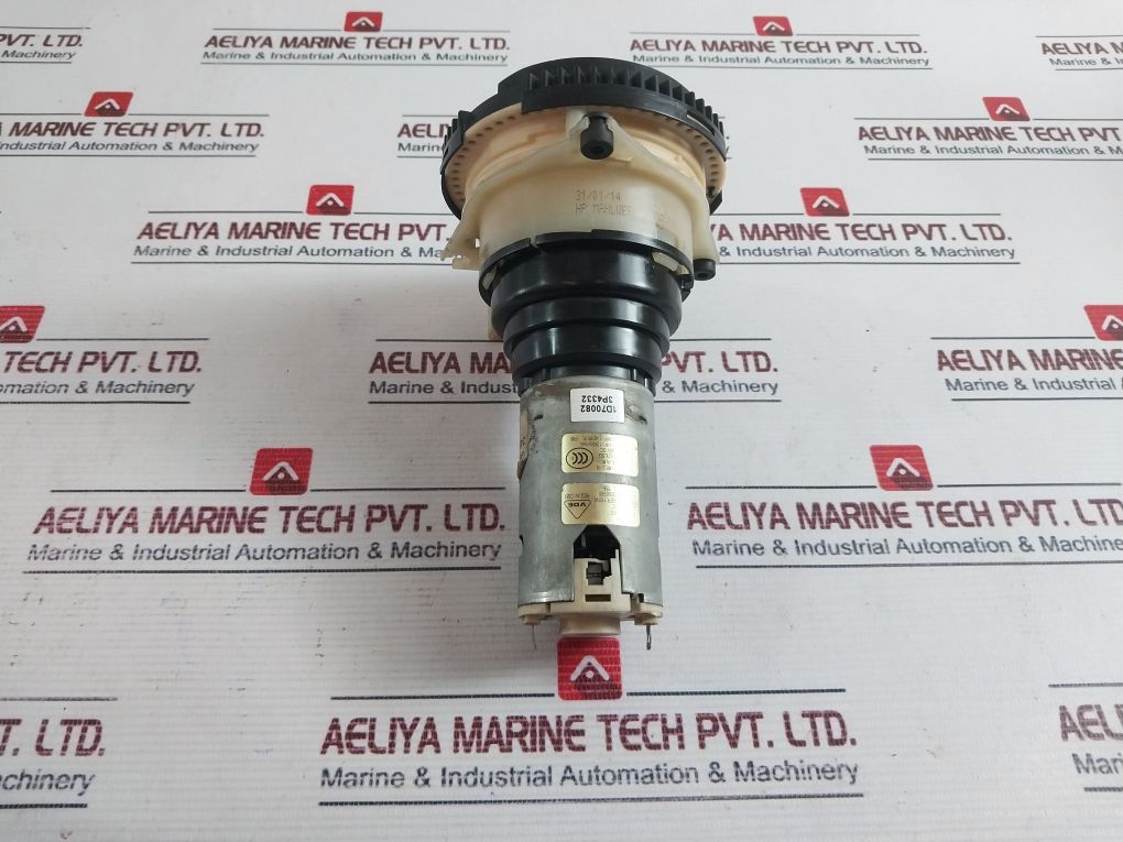 Johnson Dc751(2)Lsg Permanent Magnet Dc Motor 220-240Vdc – Aeliya Marine