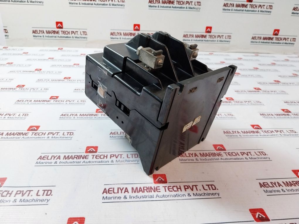 Joslyn Clark 113652 2-pole Contactor – Aeliya Marine