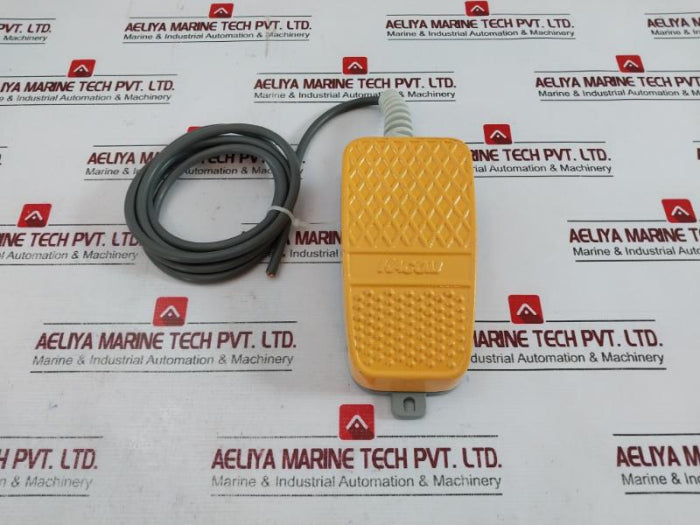 Kacon Hrf-md3 Foot Switch 10A 250Vac – Aeliya Marine