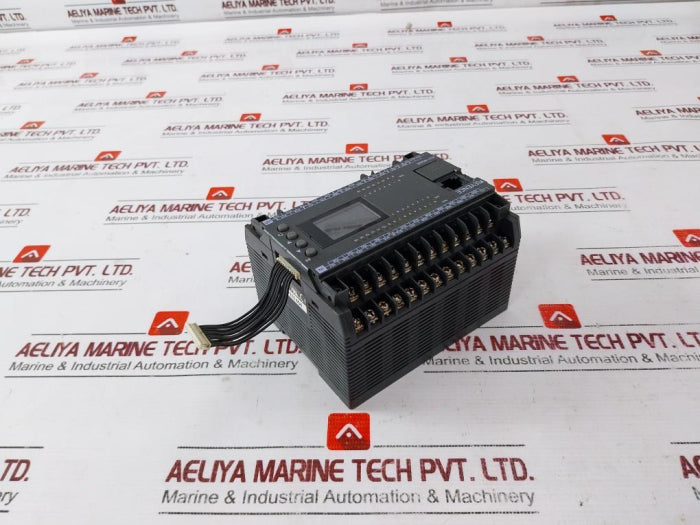 Keyence Kv-40Ar Programmable Controller Base Unit Ac Type 24 Inputs An ...