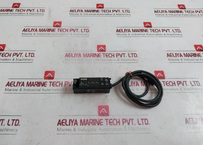 Keyence Lv-21A Digital Laser Sensor 12-24V Dc – Aeliya Marine