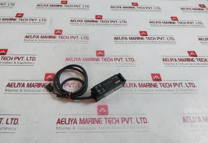 Keyence Lv-21A Digital Laser Sensor 12-24V Dc – Aeliya Marine