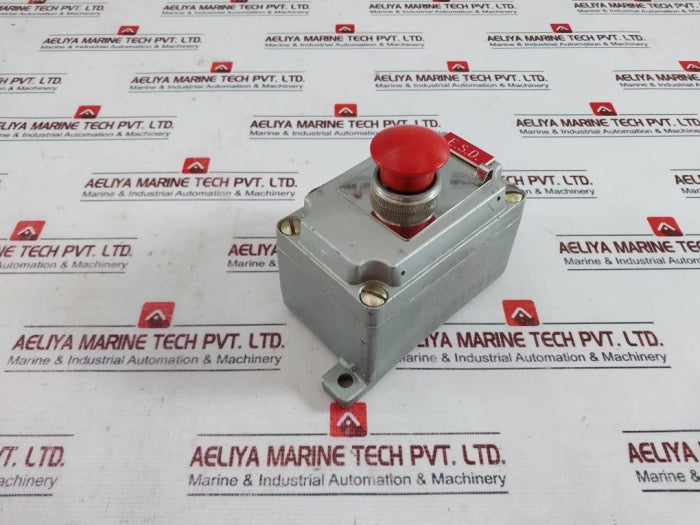 Killark Xcs-0B2 Explosion Proof Heavy Duty Single Pushbutton Control ...