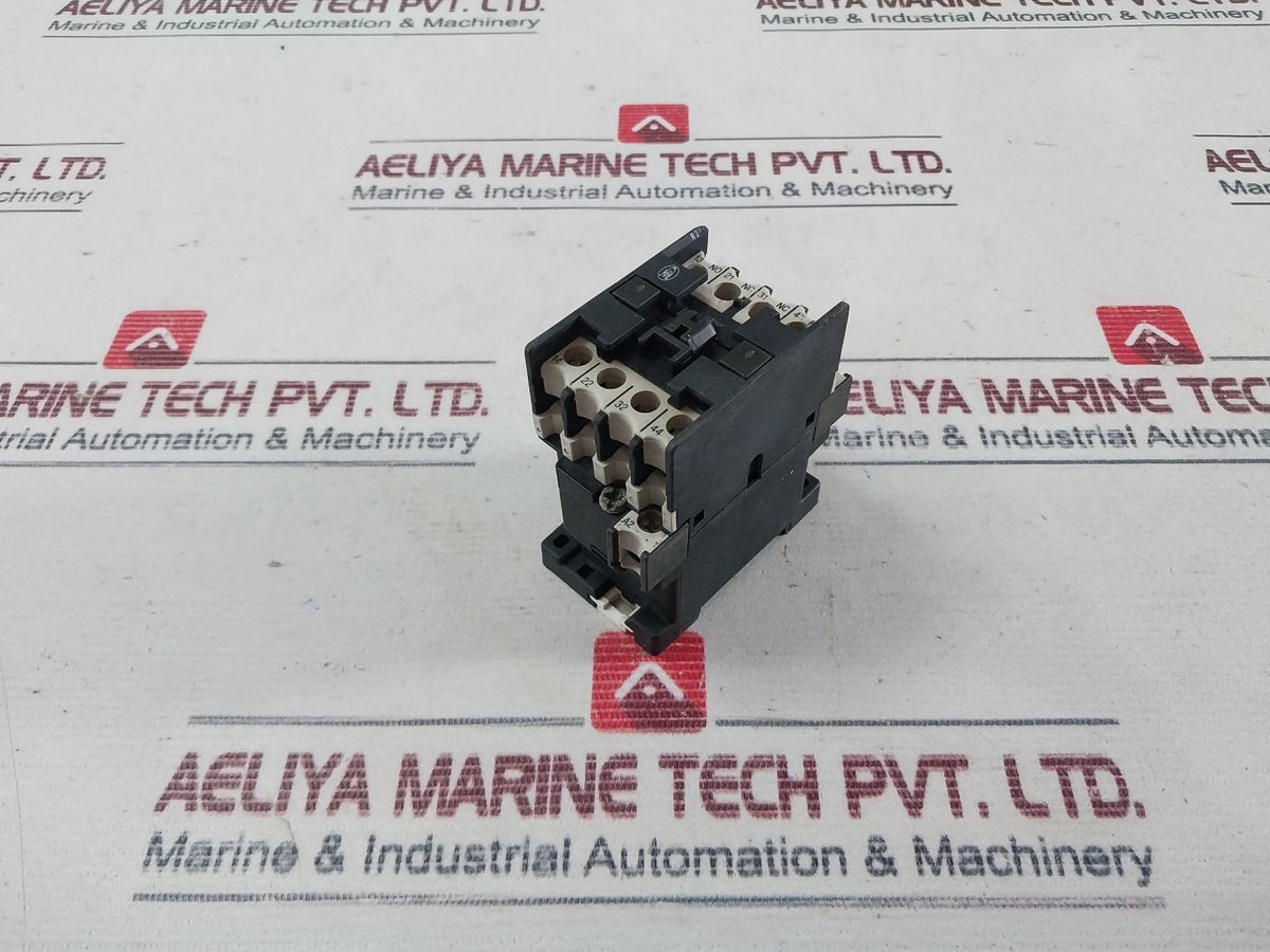 Klockner Moeller Dil R22 Auxiliary Contactor Relay – Aeliya Marine
