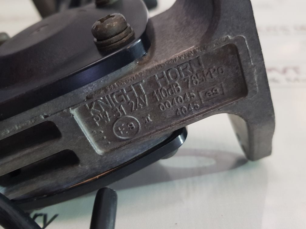 Knight Horn Pw-31 – Aeliya Marine