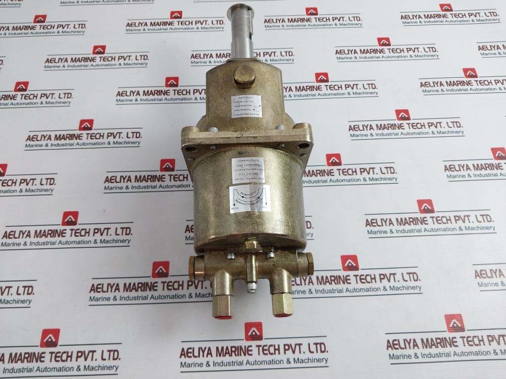 Kobelt 7005 Helm Pump 1500 Psi (103 Bar) – Aeliya Marine