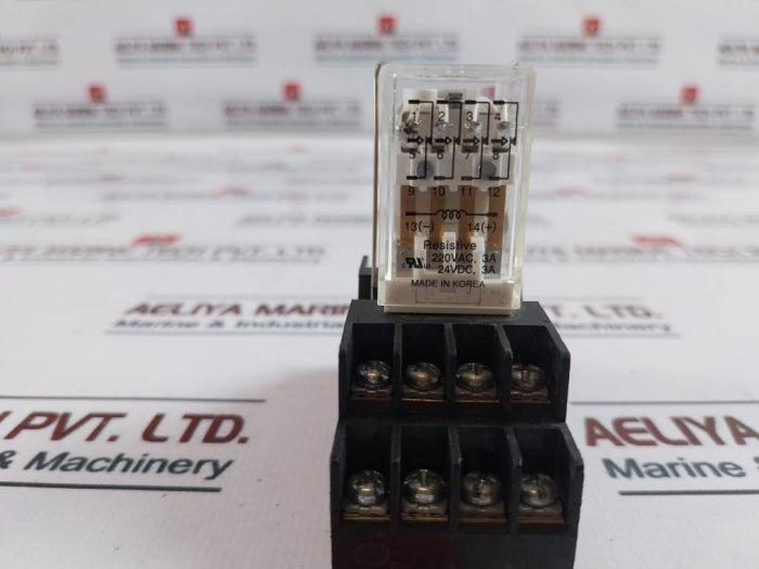 Koino Kh-103-4Cl Relay With Base 250Vac 7A – Aeliya Marine