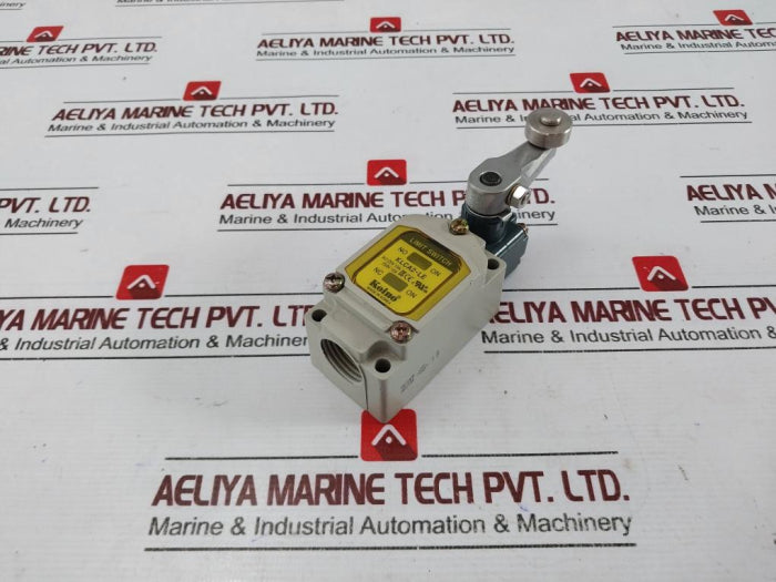 Koino Klca2-le Limit Switch Ac 125V 10A 250V – Aeliya Marine