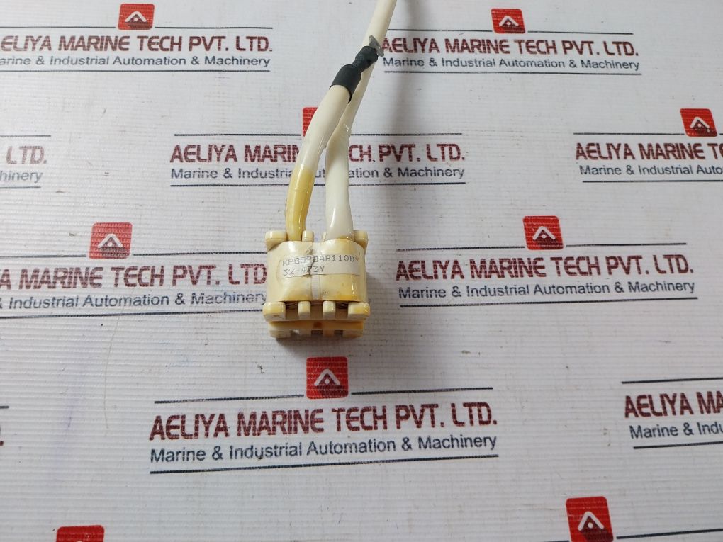 Kp8598Ab110B 32-473Y Sensor Connector – Aeliya Marine