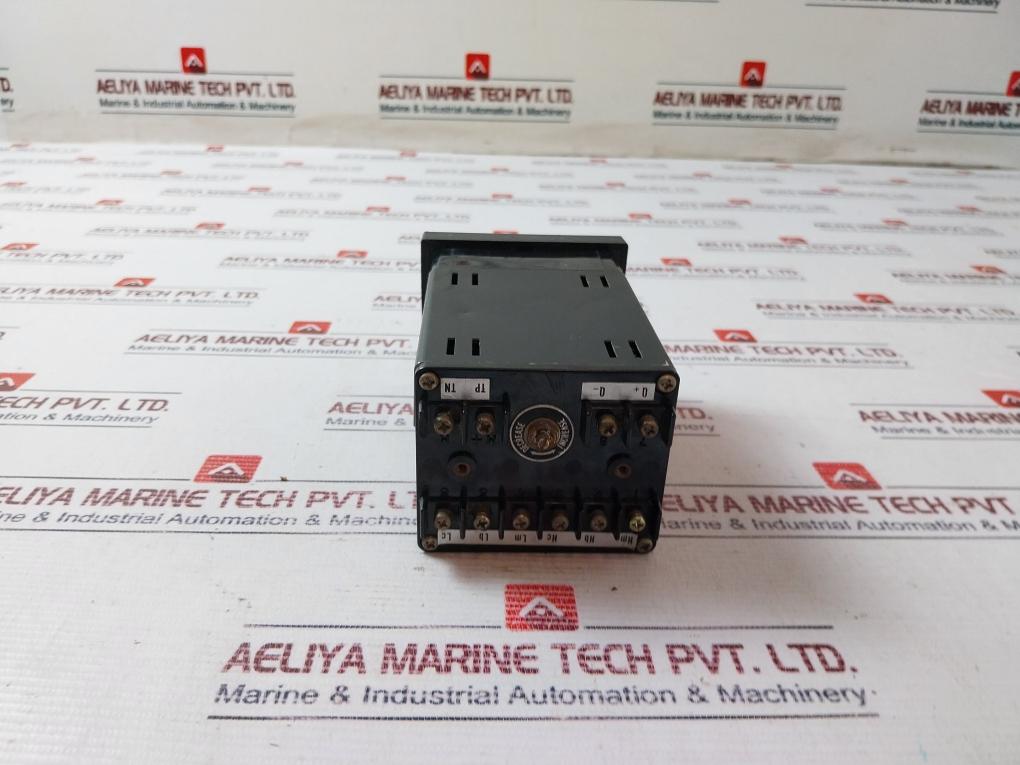 Kuramoto Rlm-80 Meter Relay 0-250 Rpm – Aeliya Marine