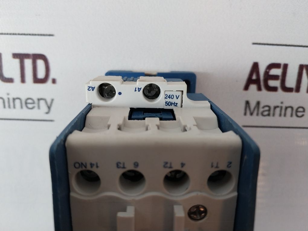 L&T Mnx 12 Power Contactor 240V 50Hz – Aeliya Marine