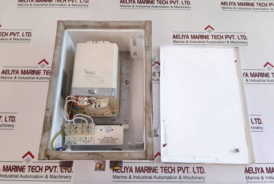 Light Partner Vg76 Ballast Unit 5801000500-001 – Aeliya Marine