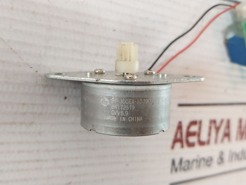 Lm3402 Pcb Mabuchi Motor Rf-300Ea-1D390 – Aeliya Marine