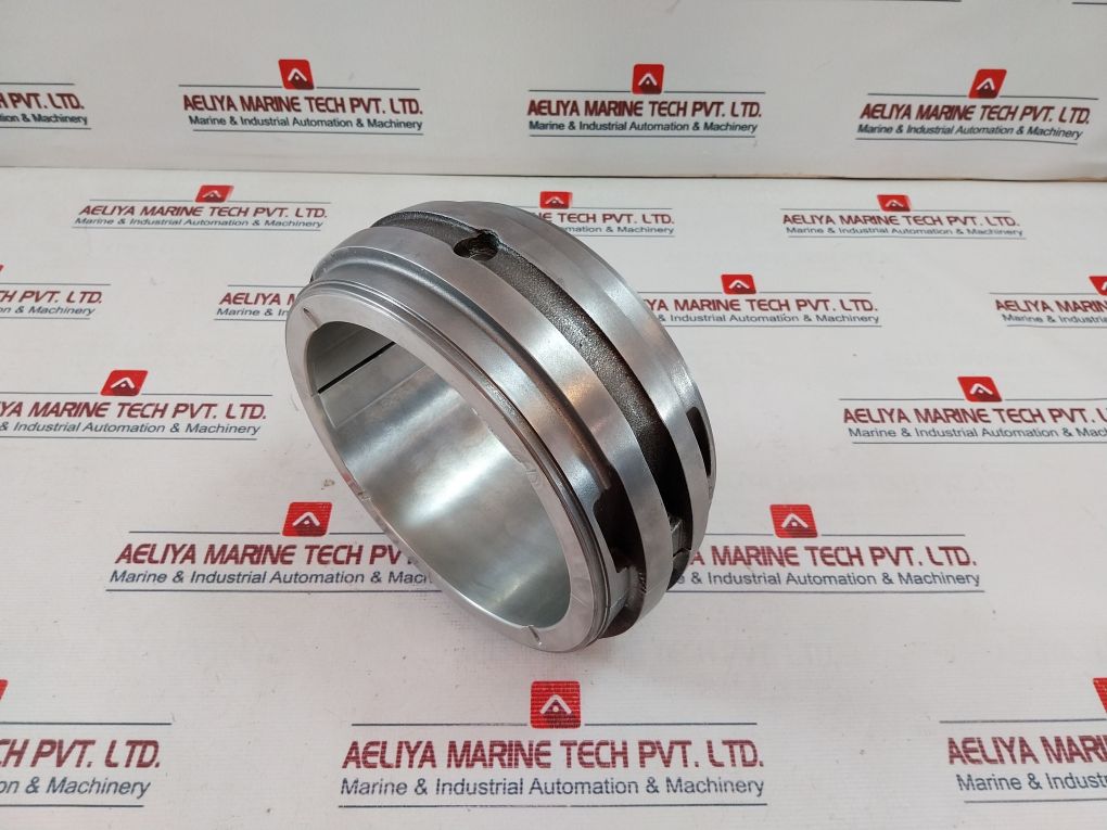 Lohmann 473038/1 2/2 Bearing Cap- (Shell Radilus) – Aeliya Marine