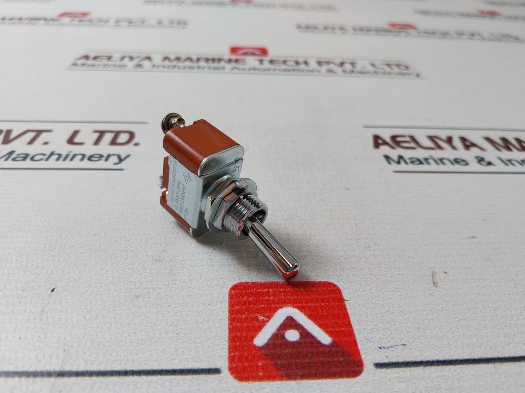 Nikkai S-301T Toggle Switch 15A 250Vac – Aeliya Marine