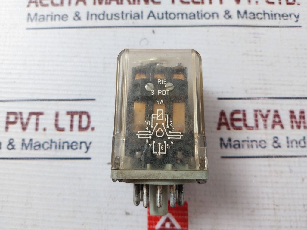 Lumel R15 Relay 5A – Aeliya Marine