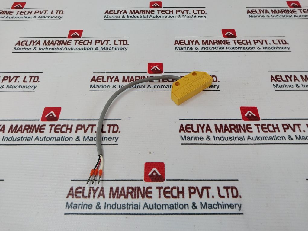 Magnum Xt-90 Proximity Sensor Switch – Aeliya Marine