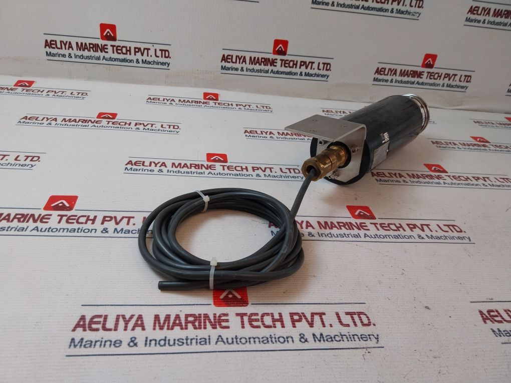 Medc Xb9 Joule Xenon Beacons 24 Dc – Aeliya Marine