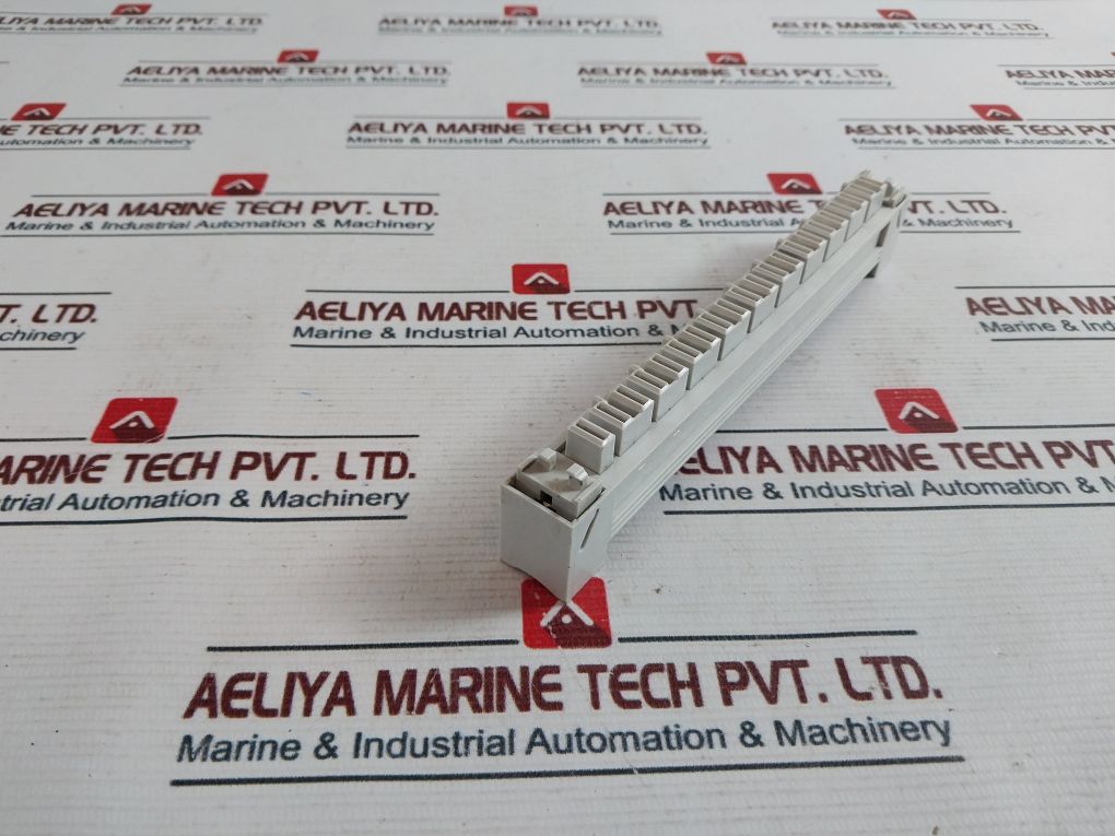 Merlin Gerin Lmi/Imi Connector – Aeliya Marine