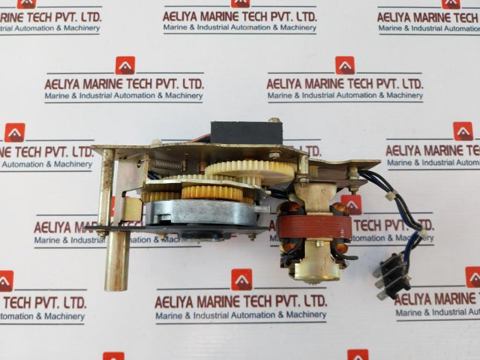Merlin Gerin Mch-m 685763 Motor Mechanism 240V-60Hz-180 Va – Aeliya Marine