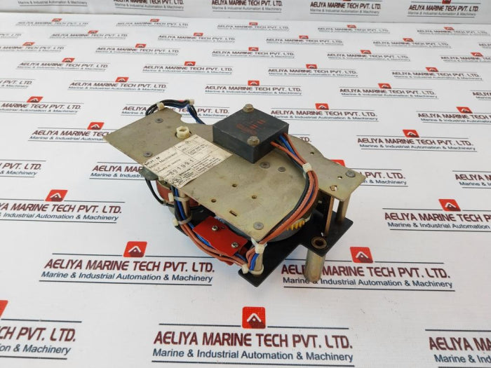 Merlin Gerin Mch-m 685763 Motor Mechanism 240V-60Hz-180 Va – Aeliya Marine