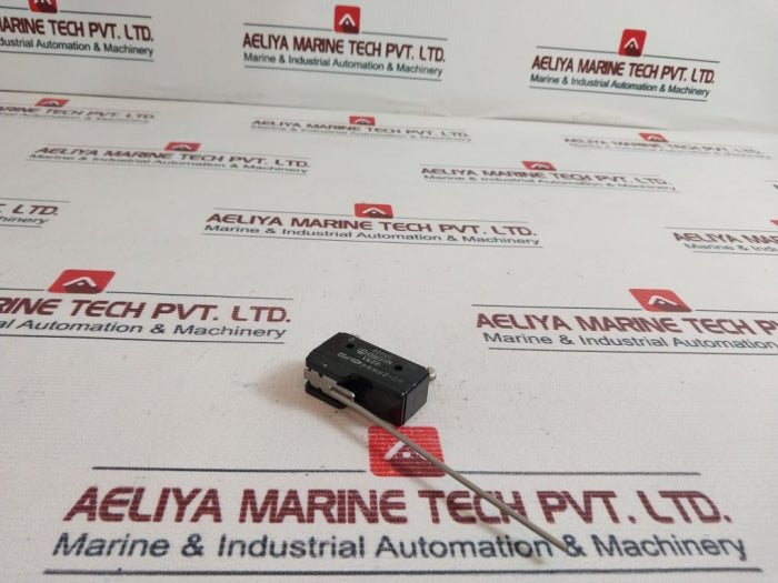 Micro Switch Wz-2Rw84429-p52 Microswitch – Aeliya Marine