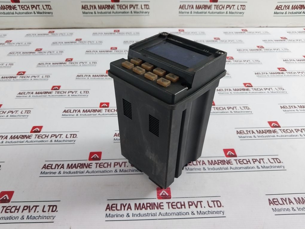 Moore 535-2115F0J000 Process Controller 24Vdc 50/60Hz – Aeliya Marine