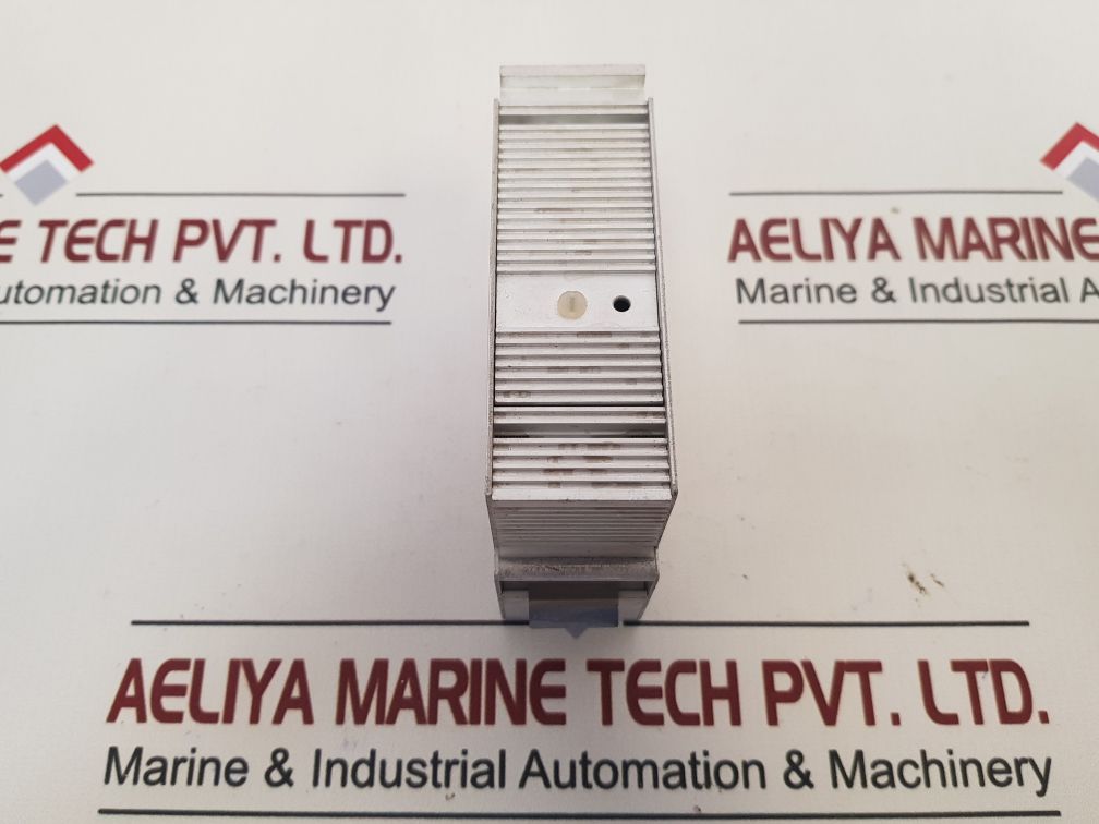 Moore Acx/0-5A/4-20Ma/12-42Dc-fa Ac Current Transmitter – Aeliya Marine