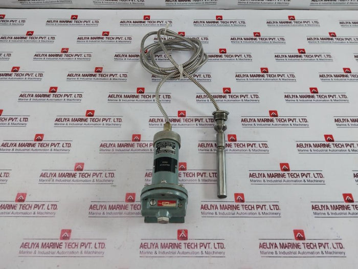 Moore M1 14033-as5 Temperature Transmitter Nullmatic 33A – Aeliya Marine