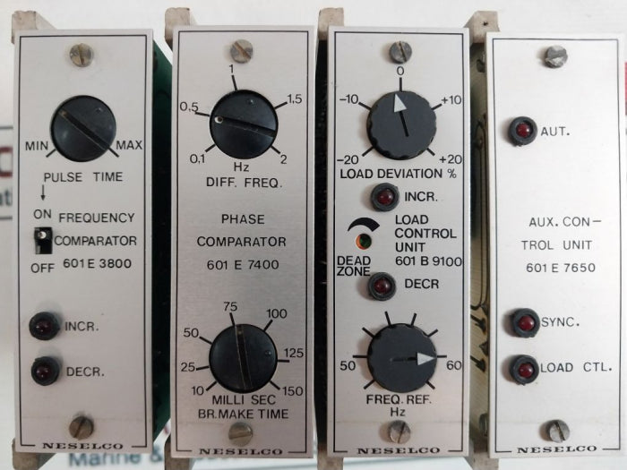 Neselco 601 E 3800 Frequency Comparator Set – Aeliya Marine