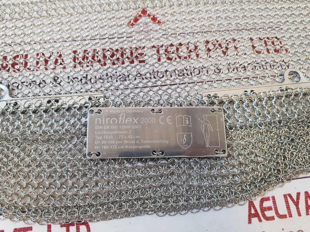 Niroflex 2000 Metal Mesh Apron 7545 Set – Aeliya Marine