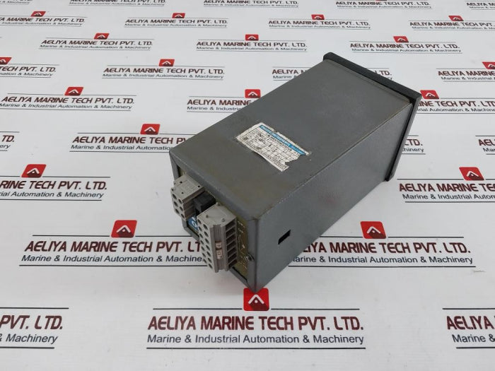 Nishko µCs 3000 Flow Indicating Totaliser 230V Ac – Aeliya Marine