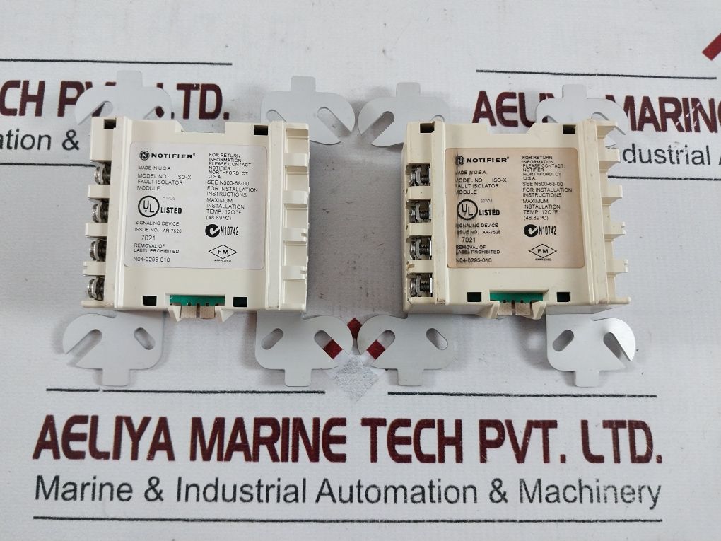 Notifier Iso-x Fault Isolator Module 15-32Vdc – Aeliya Marine