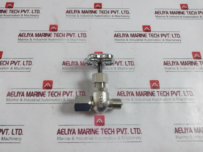Okano Pf1/2 X 3/8Bsw Gauge Valve 20MpaÂ – Aeliya Marine